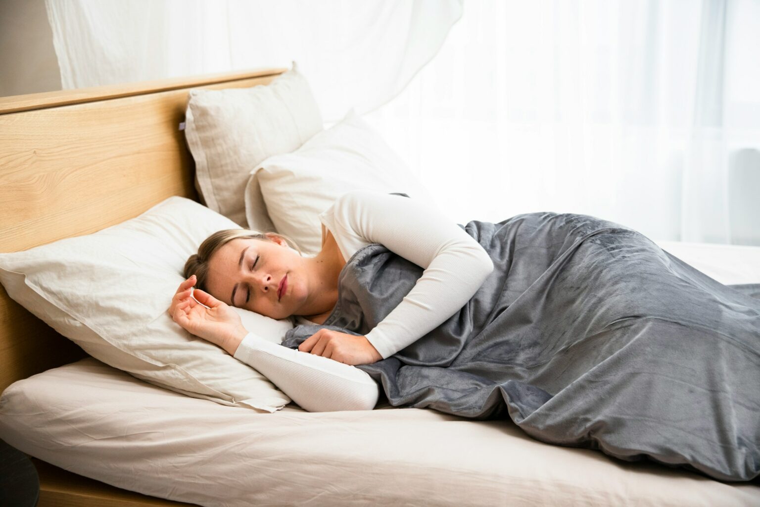 Is Sleeping With Earplugs Bad? Potential Side Effects & Safety Tips ...